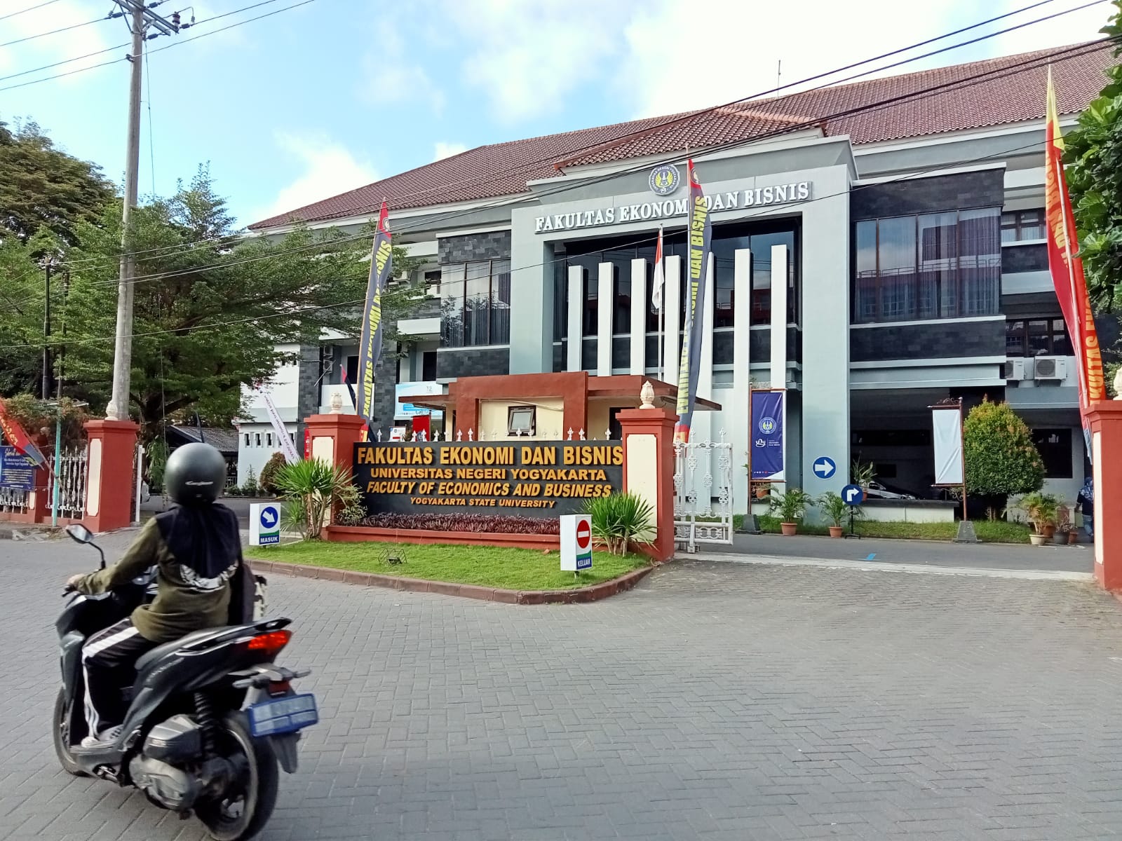 UNY Membuka Prodi Magister Manajemen | Universitas Negeri Yogyakarta